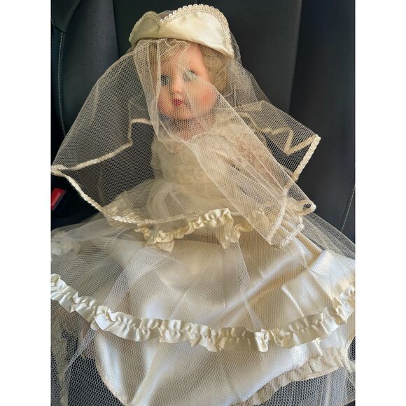 betty bride doll | Toys | Vintage 95s Latex Body Beautiful Bride Doll ...